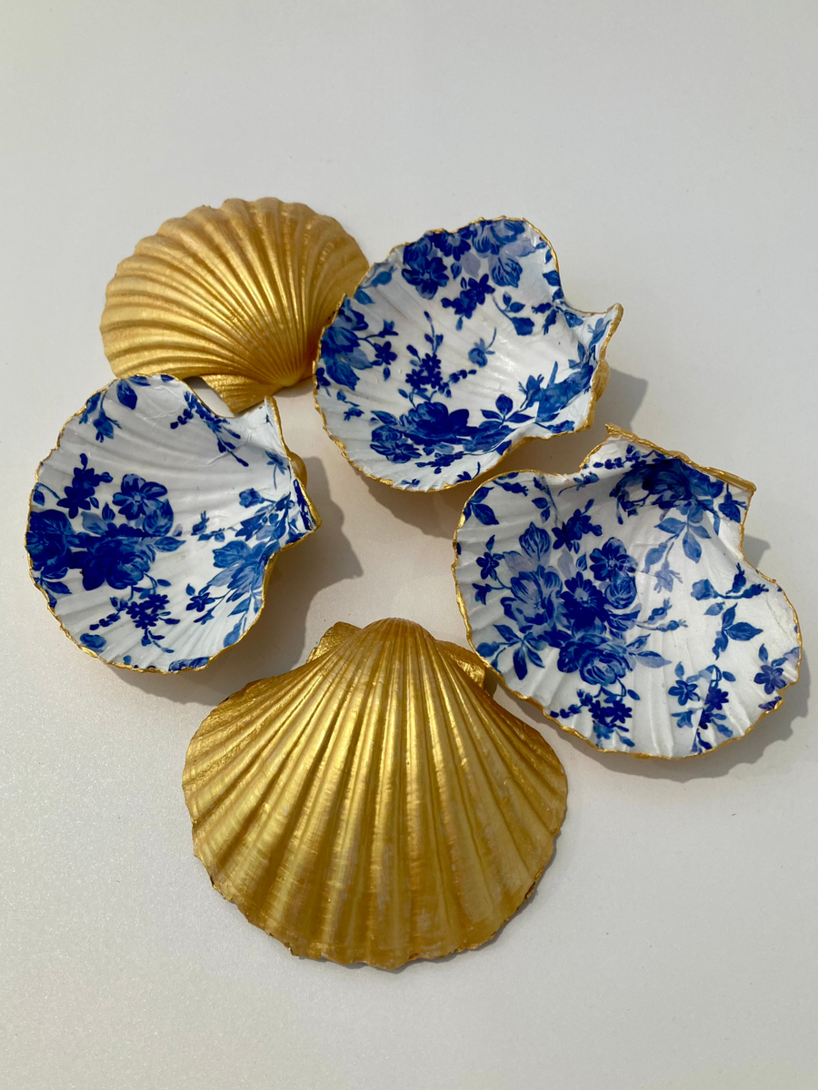 Hand Painted Scallop Shells – HAREWOOD INTERIORS
